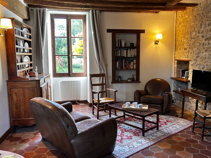 Longère 16è Siècle Tout Confort,  Grand Jardin - Étampes