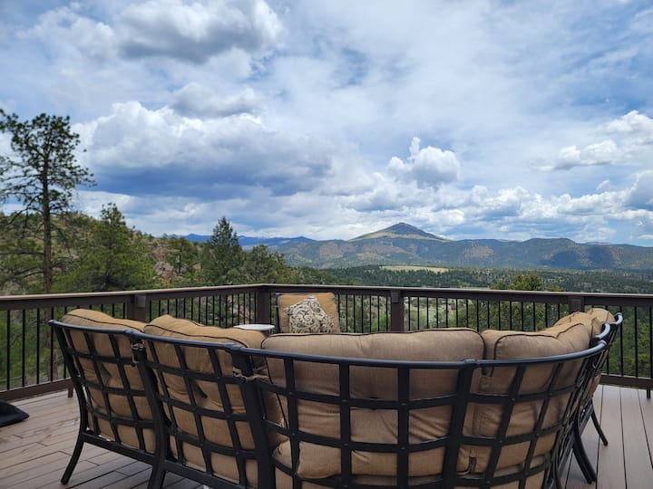 Winter Haven Near Ice Castles | Snowshoe Trails - Colorado