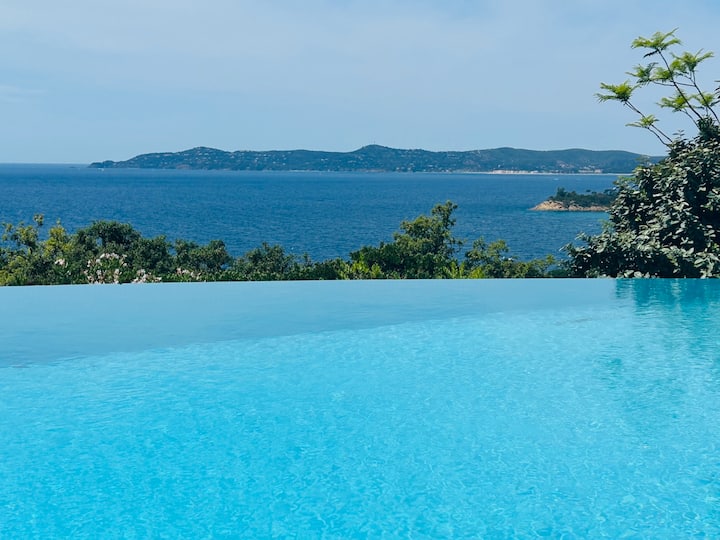 Spacieuse Villa Vue Mer Dans Domaine Privée - Le Lavandou