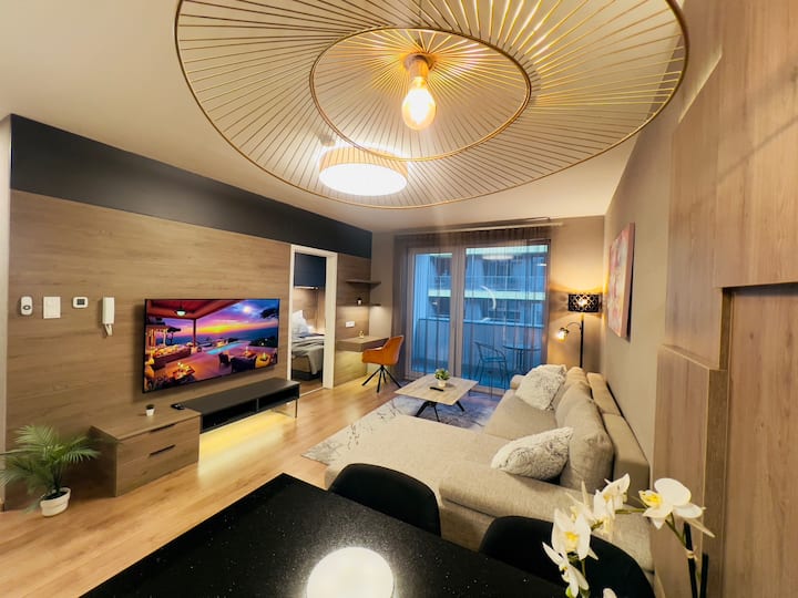 Karzo Property Lk 210 Free Garage - Budapest