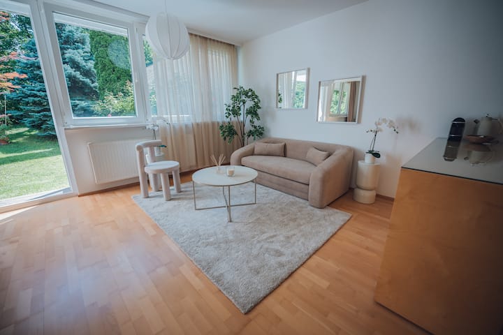 Bezauberndes Studio Mit Privatem Garten - Klosterneuburg