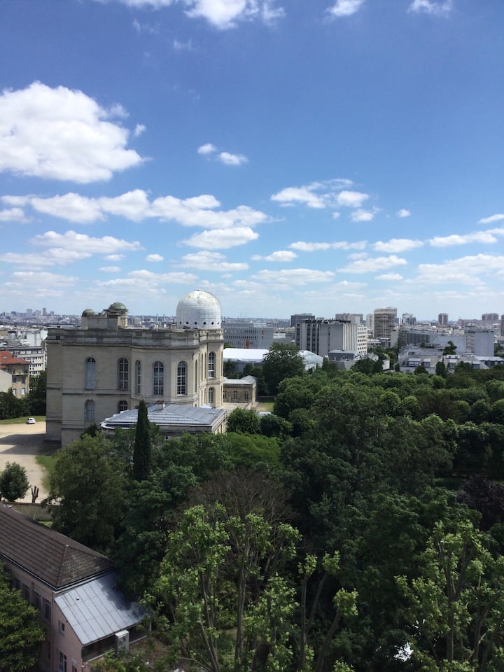 Studio Très Lumineux Avec Vue. - Paris