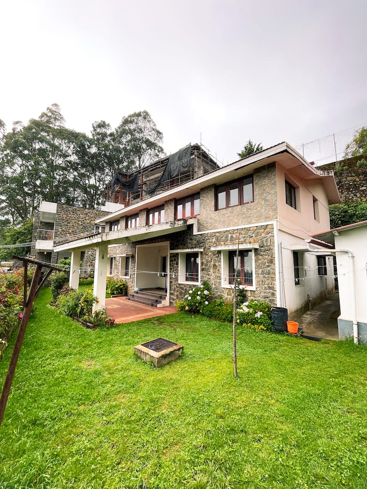 Nashika Homestay By Evaddo - Kodaikanal