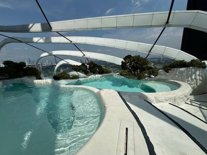 Work-friendly Unit @ Arte Mont Kiara - 프탈링자야