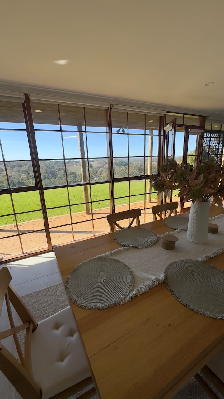 Farm Stay, Picturesque Views - Woodside