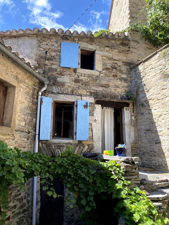 Escape The Digital Stress |300yrs. Old Stone House - Roquebrun