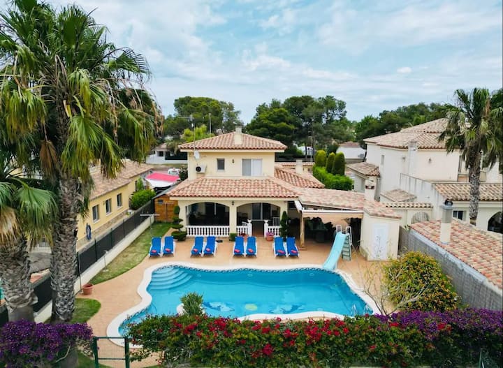 Villa Fatsini Cb - Riumar