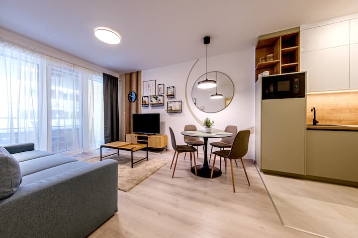 Design Apartment Near City Park With Free Parking - Budapest
