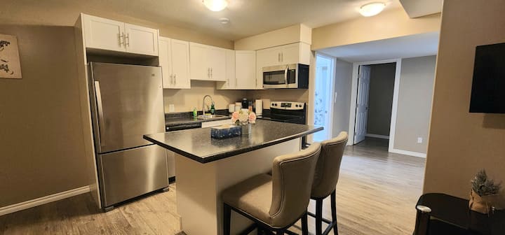 1 Bdr With Full Kitchen In Parsons Creek - Fort McMurray