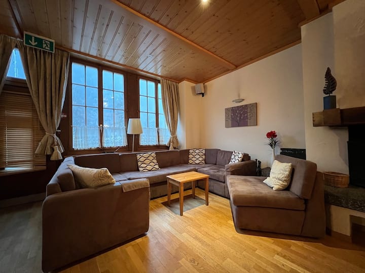 Chalet Rosa - Twin Room With Waterfall View 5 - Lauterbrunnen