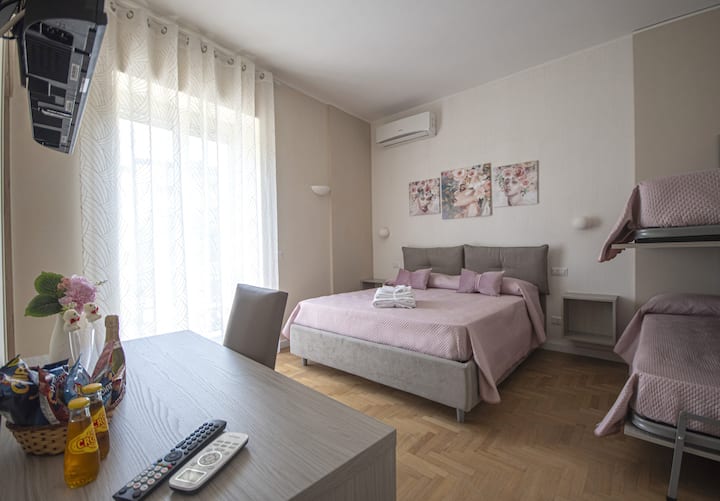 B&b Il Quadrifoglio 
Portici-ercolano - Portici