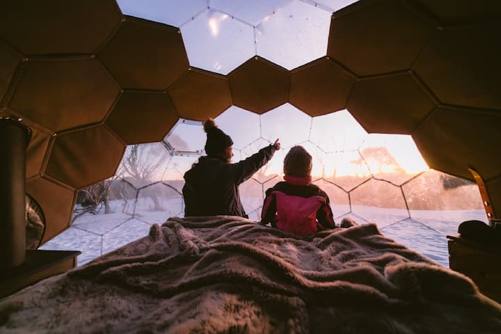 Premium Winter Hypedome With Morning Hot Tub! - Dinner Plain