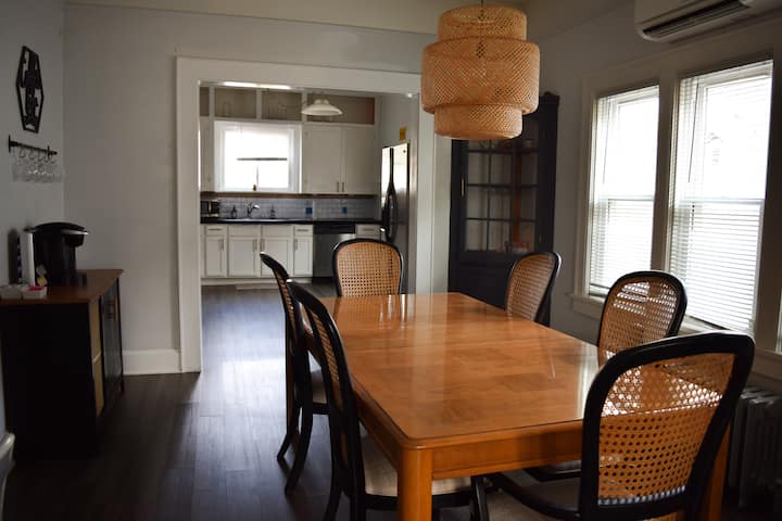 Prime Foodie Area Only 2 Miles From Fiserv Forum - Milwaukee