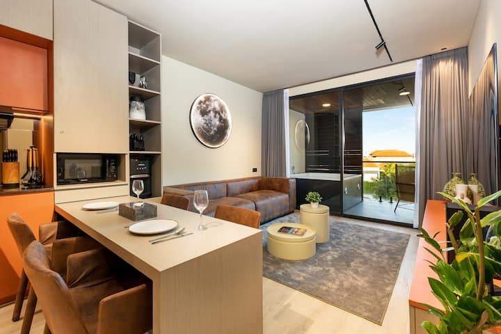 Apartment 402 W/ Tub For Nomad Central Canggu - Australia