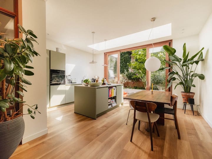 Modern 75m² Oasis In Amsterdam - Diemen