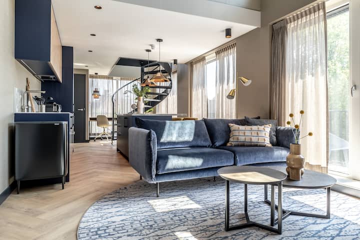 Bizstay Delft 4b - Two Bedroom Deluxe - Delft