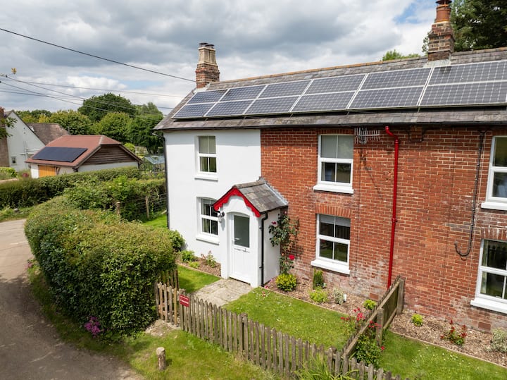Rose Cottage - Ringwood