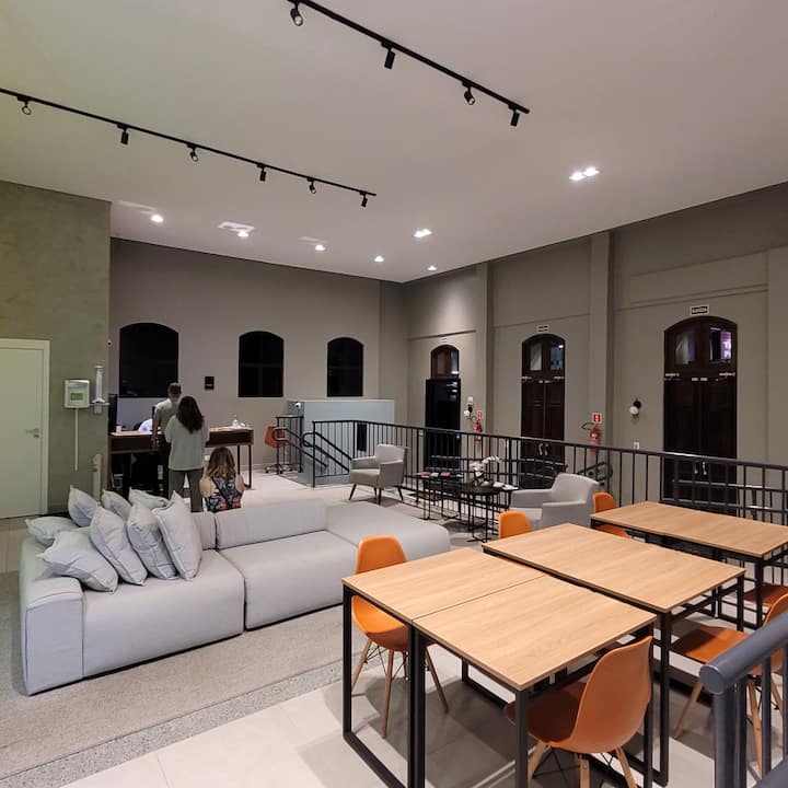 Studio Novo Alto Padrão - Centro - Curitiba