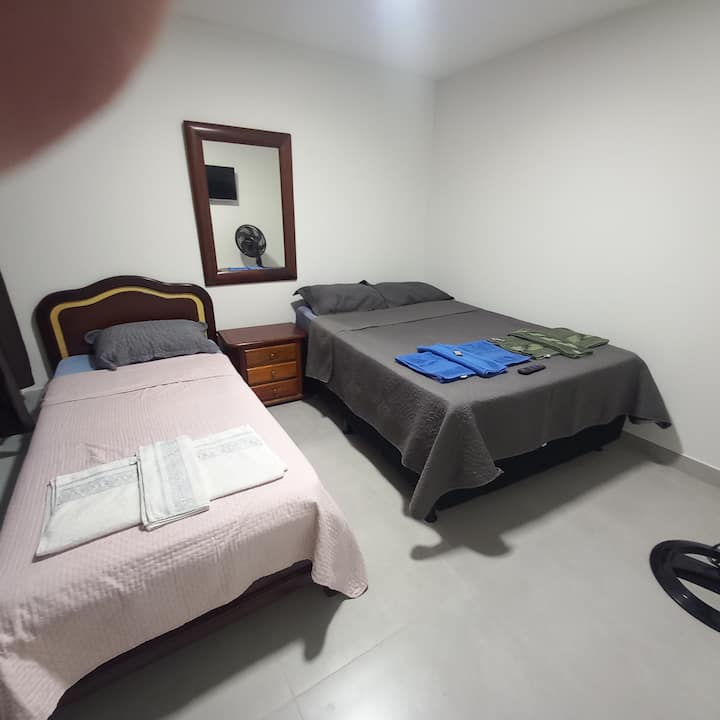 Apto De 1 Quarto-de 1 A 3 Hospedes-wi-fi Sem Taxas - Brasilia City