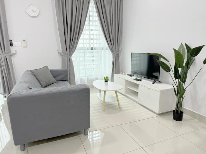 Full 24 Hours Stay | Wifi | Internet Tv #Cs7 - Putrajaya