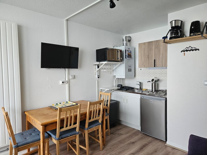 Bagnères De Bigorre,  Au Pied Des Pistes, Côté Sud - La Mongie