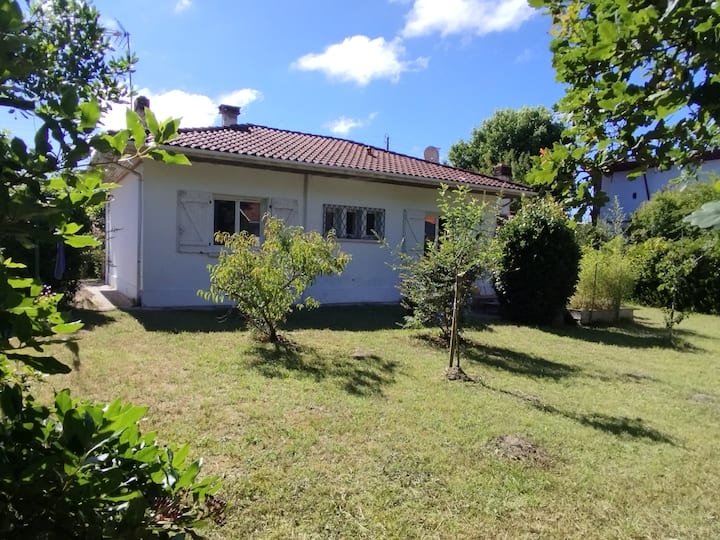 Pranayoga House
Maison & Jardin En Bord De Forêt - Capbreton