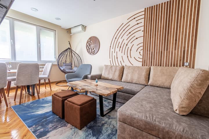 Top Center Retreat, Near Main Street Free Parking - Sofia