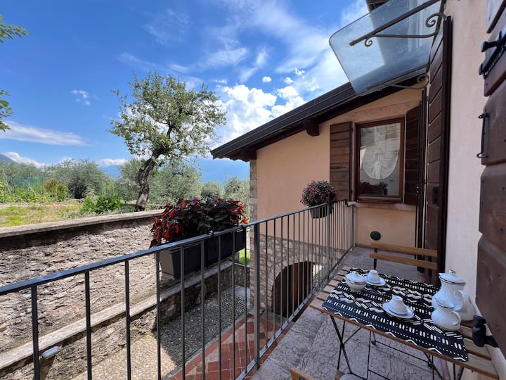Casa Fornico2, Vista Lago Parziale, Balcone+patio - Gargnano