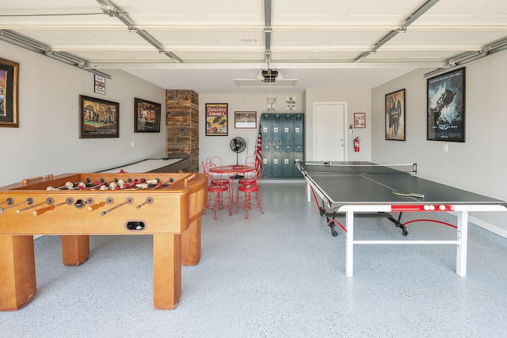 The Maroon Door - College Station, TX