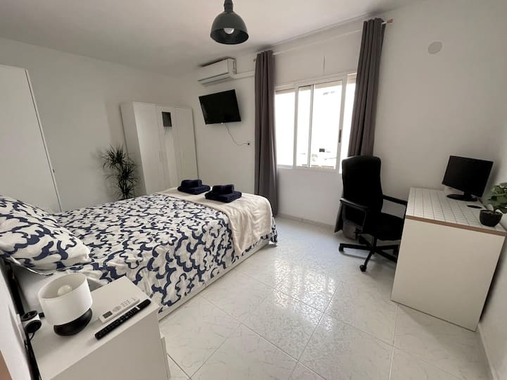 Piso Entero En Alacant, España - Alicante
