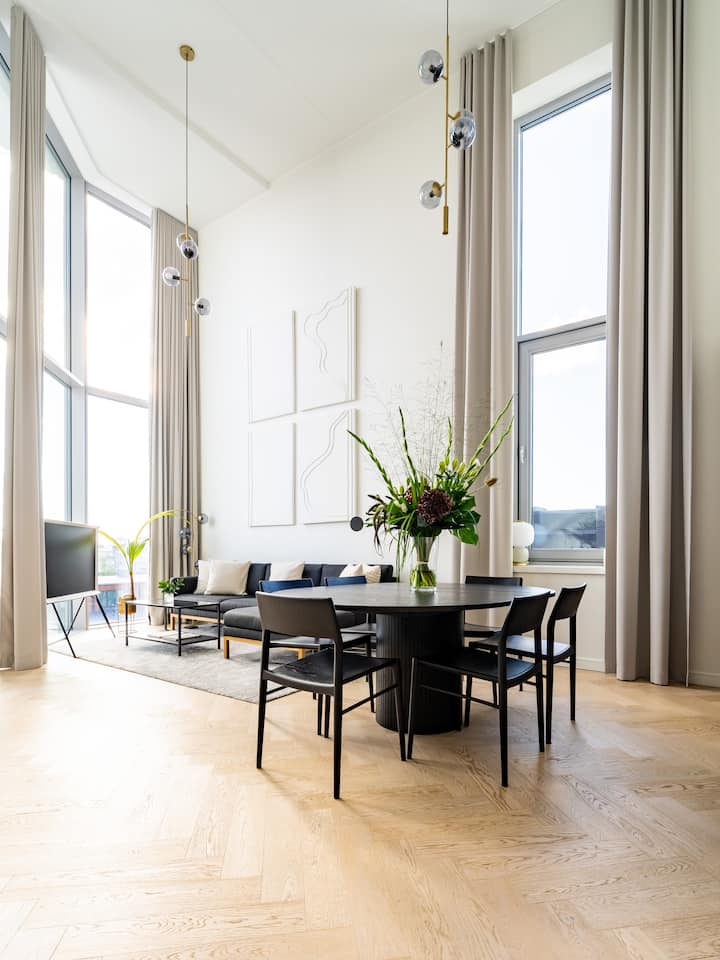 Chic 4-bedroom 2-storey Retreat - Estonia