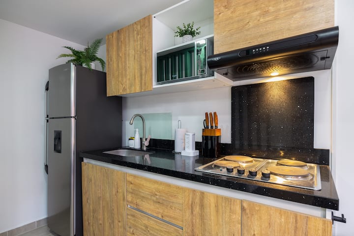 Amazing & Super Spacious Loft W/ac Laureles | Tc2 - Medellín, Colombia