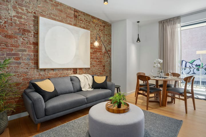 The Retreat At Saddlers House With Private Balcony - Hobart
