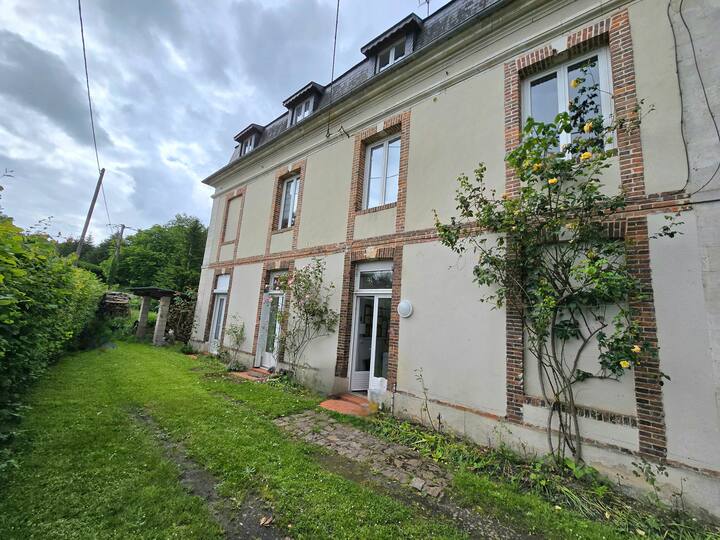 Appartement Spacieux - Wifi - Accès Jardin - Conches-en-Ouche