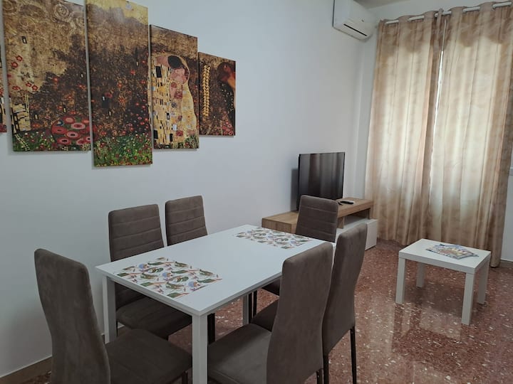 Modern Apt Terrace - 10min Metro C To Colosseum - Rome