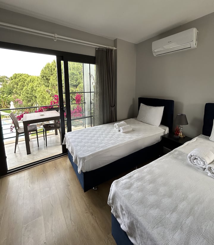 Malta Bodrum - Twin Deluxe Oda (Balkonlu) - Yalıkavak