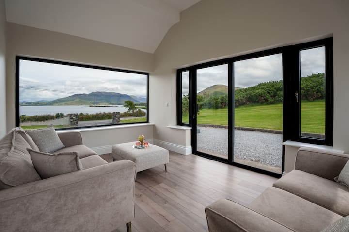 Lakeside Haven
4 Bedroom En-suite - Irlande