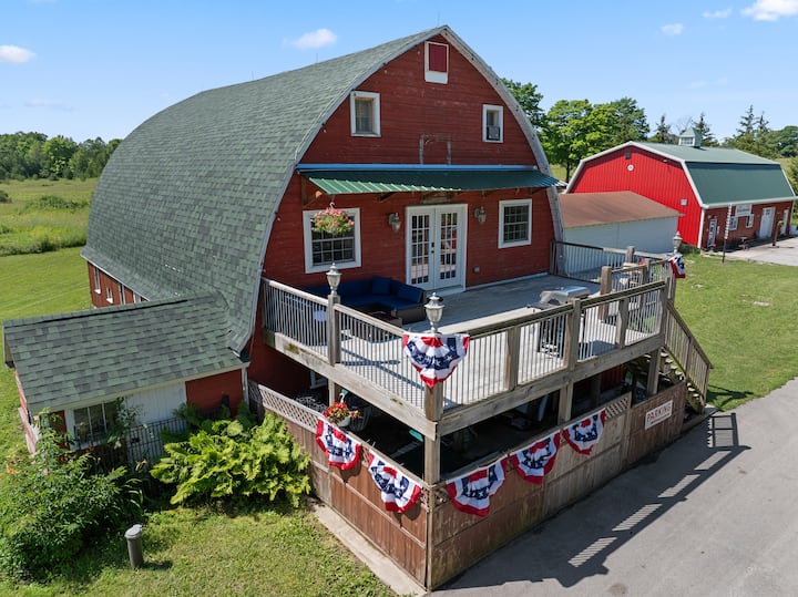 The Barn At Milkweed Acres - Sister Bay, WI
