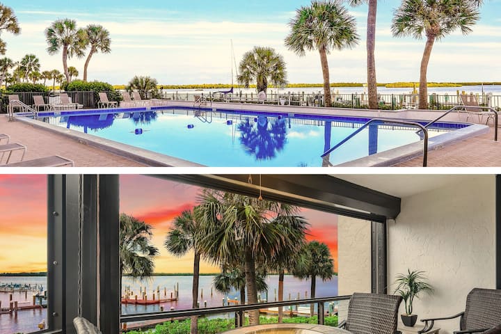 Heated Waterfront Pool. 2 Full Bath. King Bed. - Marco Island, FL