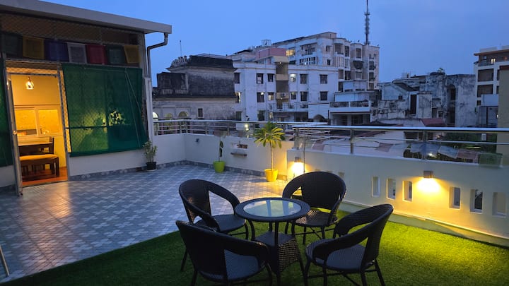Terrace Kailash: 5 Star Penthouse In Centre! - Varanasi