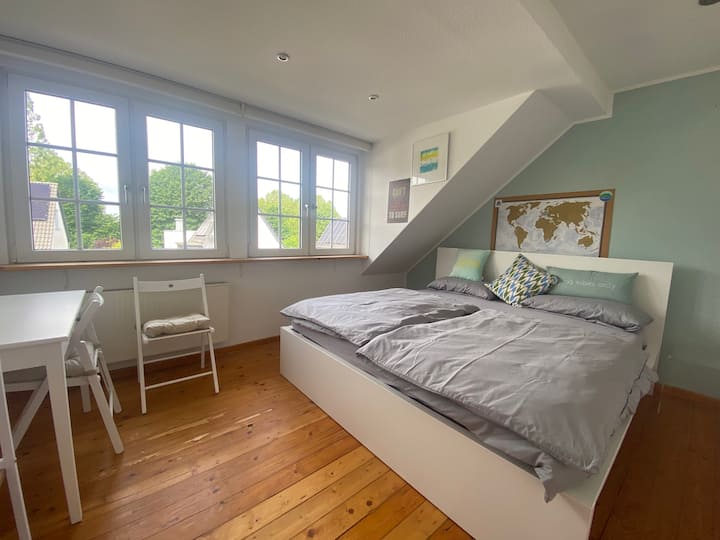 2 Cozy Double Bedrooms Near The Fair - Düsseldorf