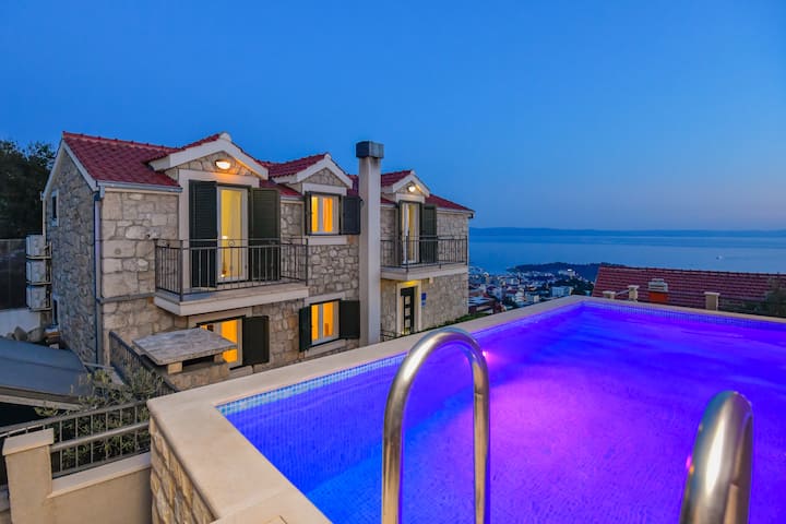 Relax And Spa Villa Elizabeta With Heated Pool - Promajna