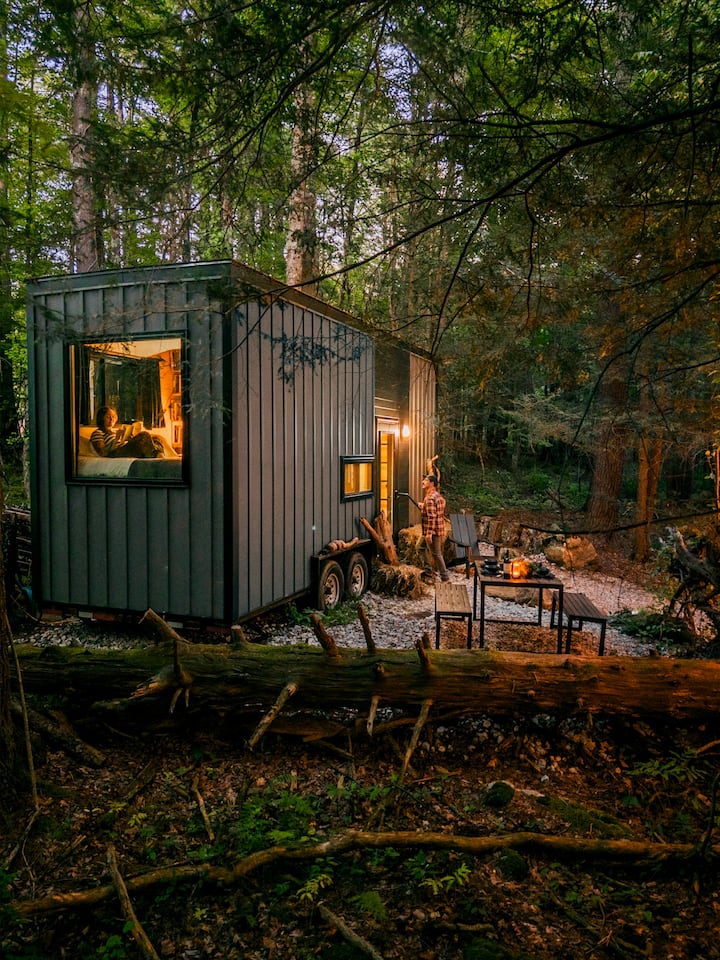 Tiny Home Retreat | Fall Foliage, Sauna & Fire Pit - The Berkshires, MA