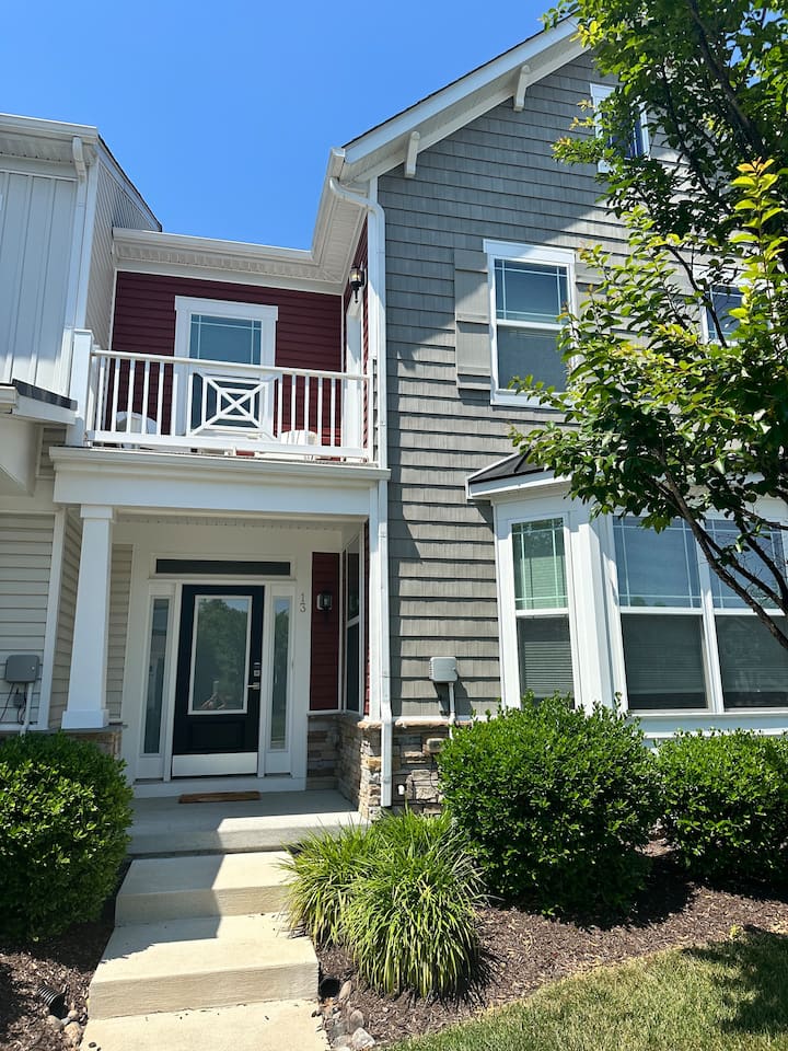 Spacious Retreat Near Bethany Beach - Bethany Beach, DE