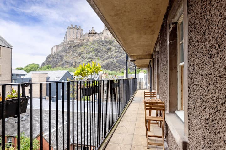 Stunning City Centre Apartment - Edinburg