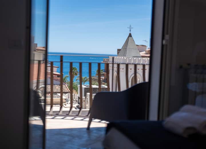 Panoramic Modern Flat|le-taormina - Letojanni