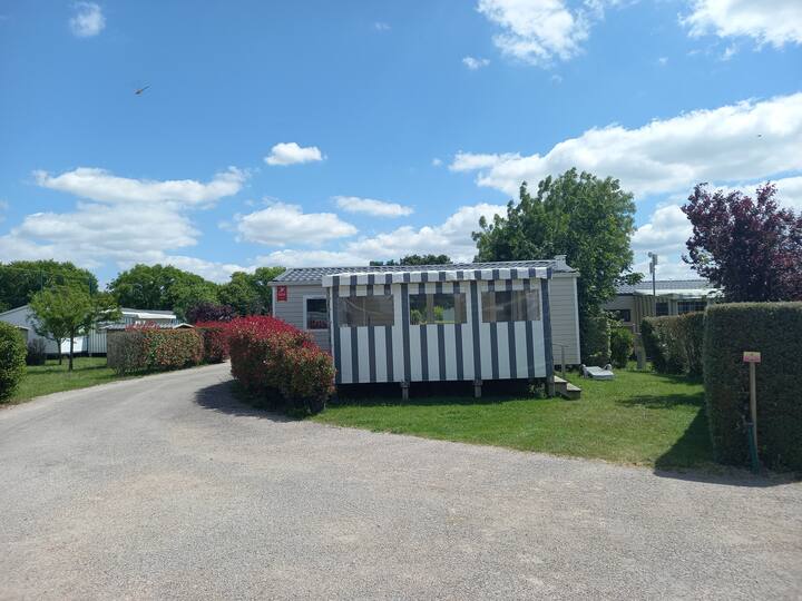 Mobile Home Dans Un Camping - Arzal