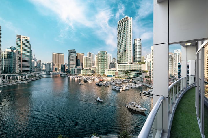 Exquisite View: Luxe Retreat For Up To 11 Guests - Dubaï Marina