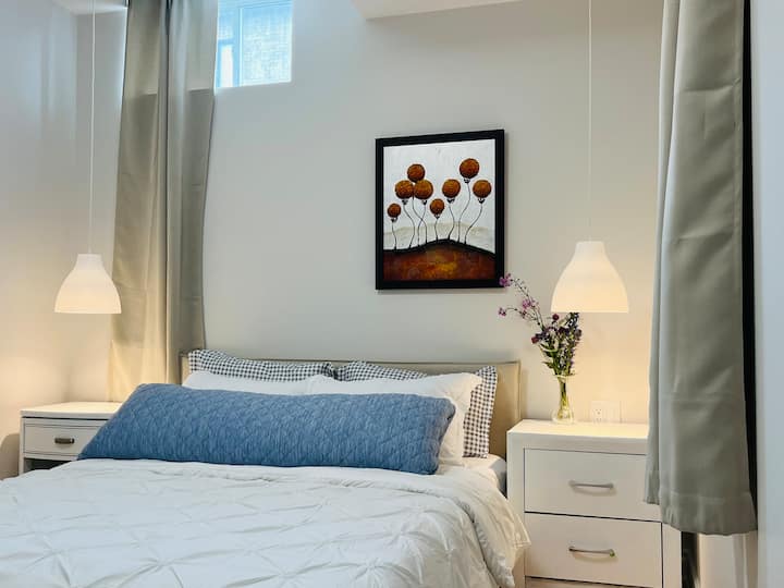 2 Bedroom Private Suite Emerald Richmond Hill - Markham, Canada