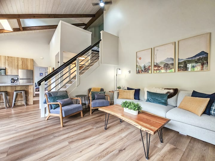 1 Bedroom W/ Loft At Toby Creek - Kootenay River